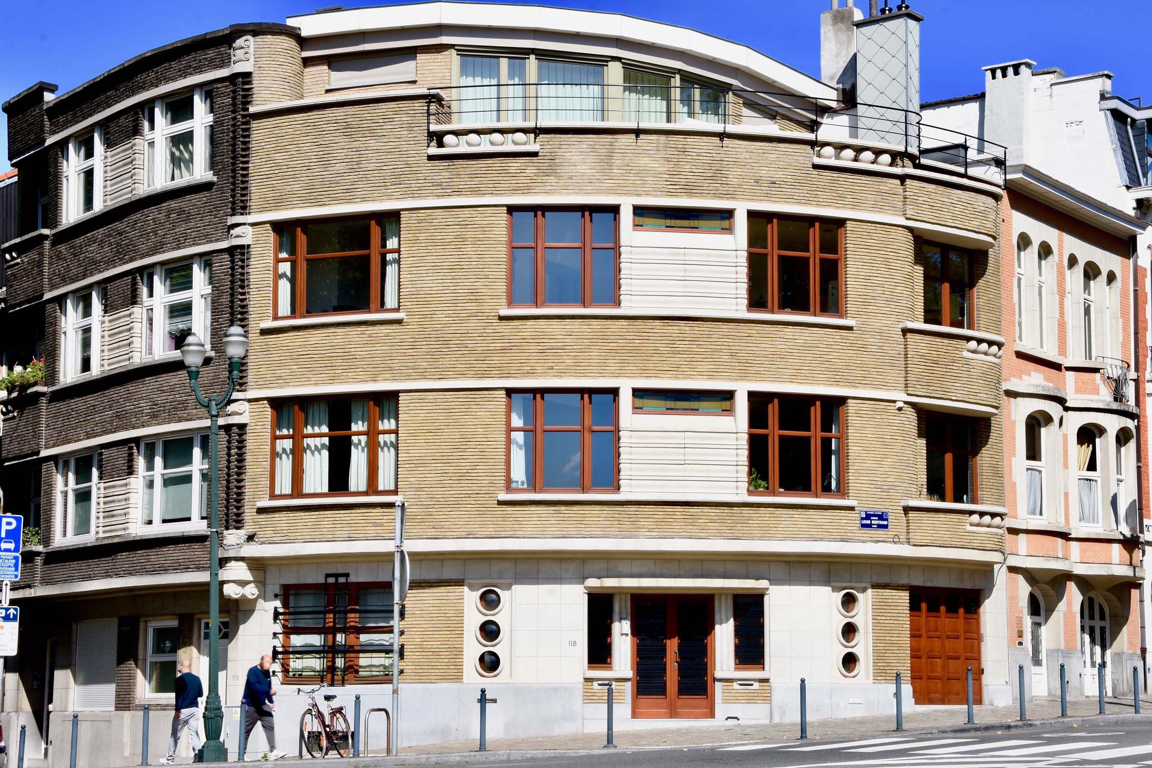 Modernisme | Admirable Facades - Admirables Facades