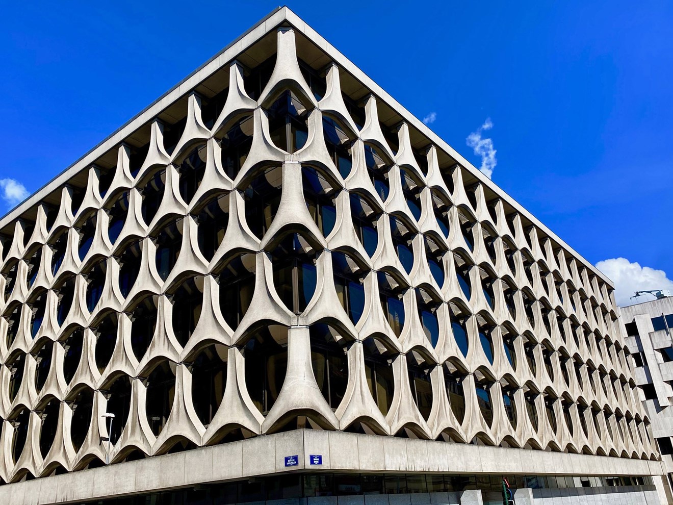 Voormalig ASLK "nieuw" gebouw | Admirable Facades - Admirables Facades